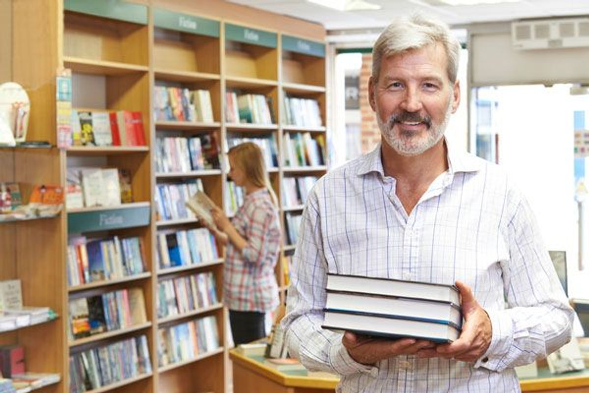 How to open a profitable bookstore?