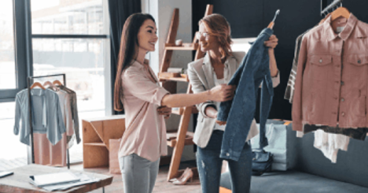 Our guides to launch a clothing line