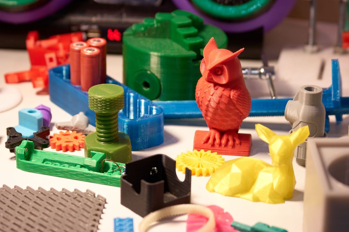 How to write a business plan for a 3D printing business: tools & guide
