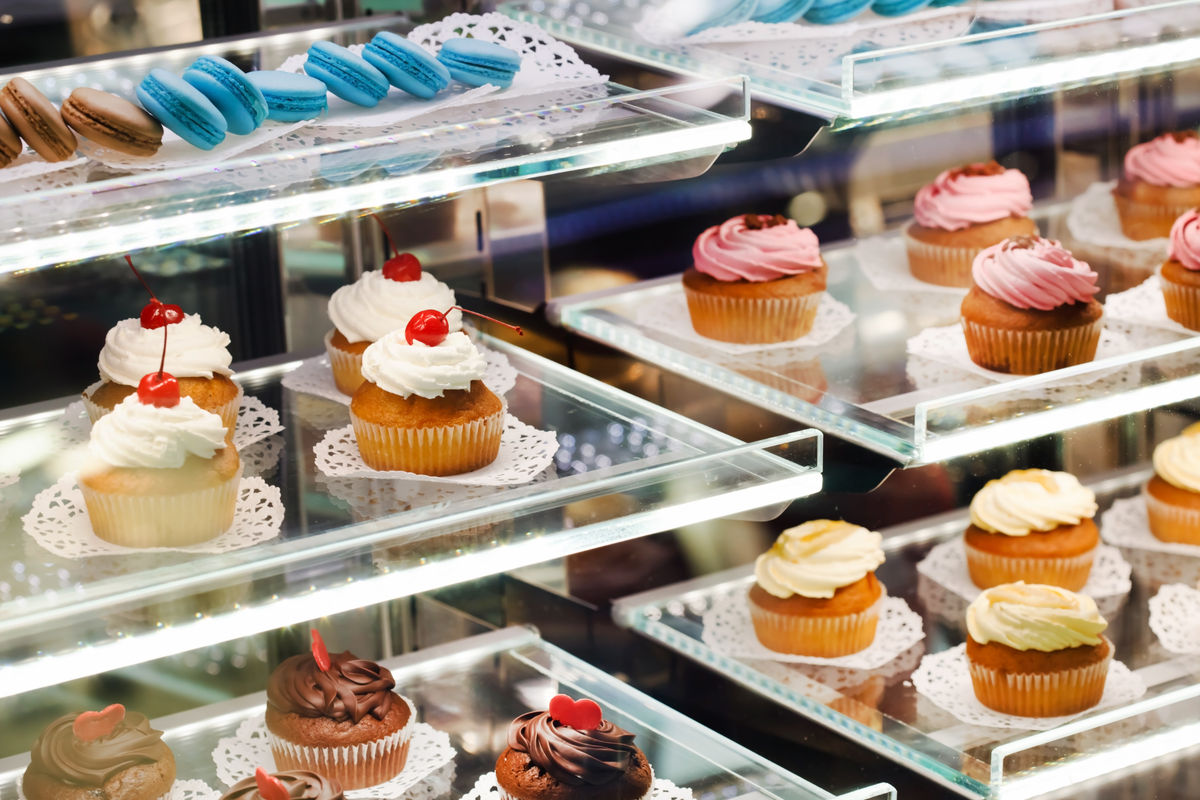 How to write a business plan for a cupcake shop?