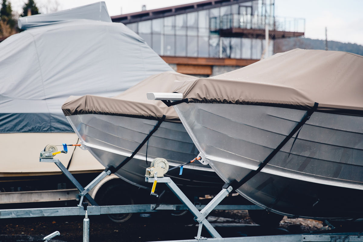 How to write a business plan for a boat storage company?